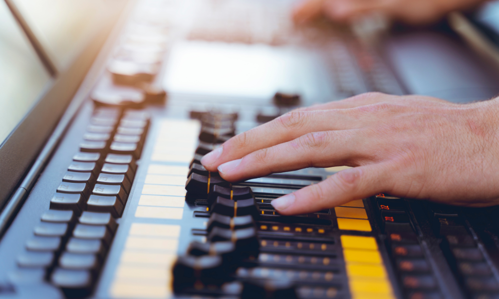Audio Equipment Manufacturers List | Ally Data Group